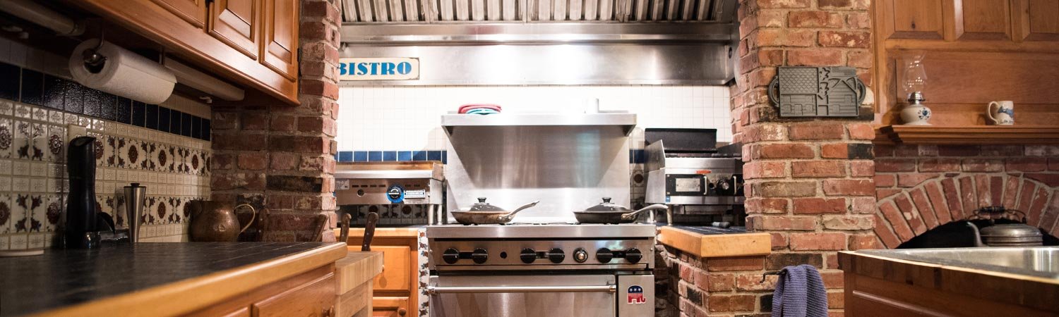 Breakfast - Camden, Maine Lodging | Spouter Inn B&B