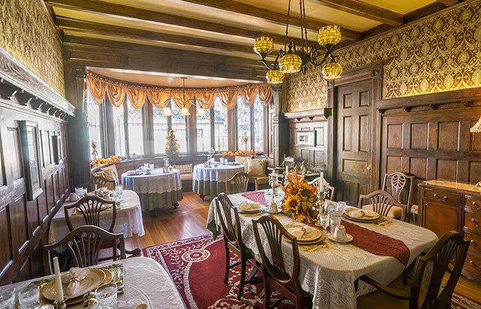 Breakfast - Wallingford, CT Inn | The Wallingford Victorian Inn